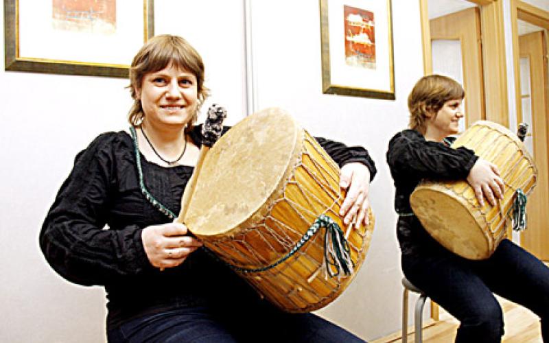 Lietuvybę žadina būgnas moters rankose | Šiaulių kraštas