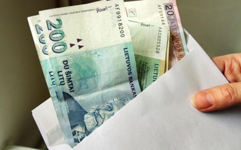 Vo­ke­liuo­se mo­kė­tos al­gos ir ato­sto­gi­niai | Šiaulių kraštas