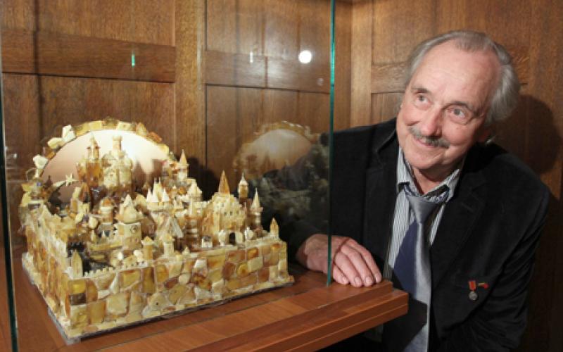 Gintaro pilyse – popiežius ir Kristus iš mamuto kaulo | Šiaulių kraštas