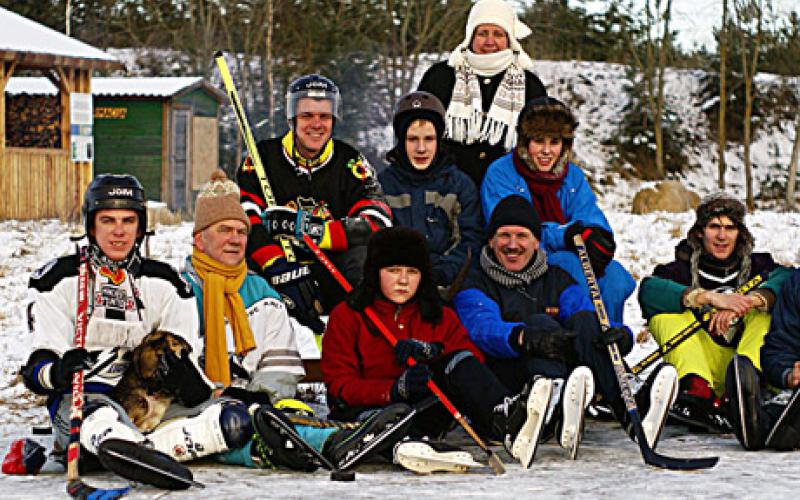 Ledo ritulys subūrė skirtingo amžiaus entuziastus | Šiaulių kraštas