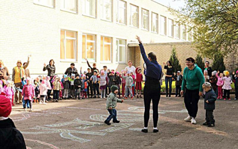 Į mankštą išgužėjo visa „Pasaka“ | Šiaulių kraštas