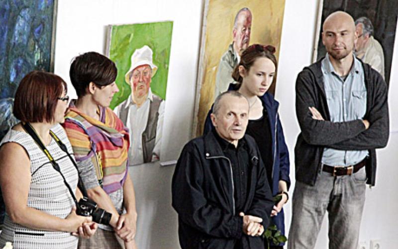 Plenero parodoje – portretų derlius | Šiaulių kraštas