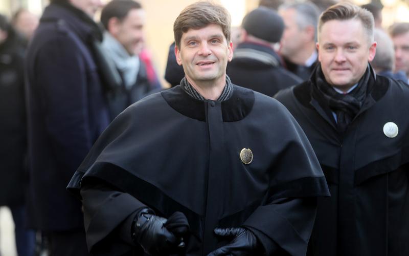 Profesorius Ignas VĖGĖLĖ: Kova su liga – panaši į imitaciją, ribojimai ...