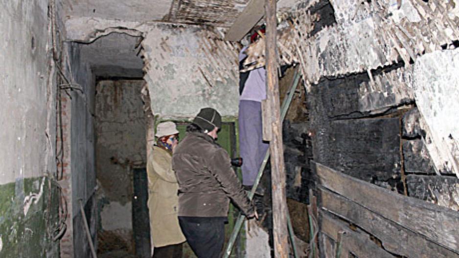 Pakruojo sinagogos duris pravėrė projektuotojai | Šiaulių kraštas